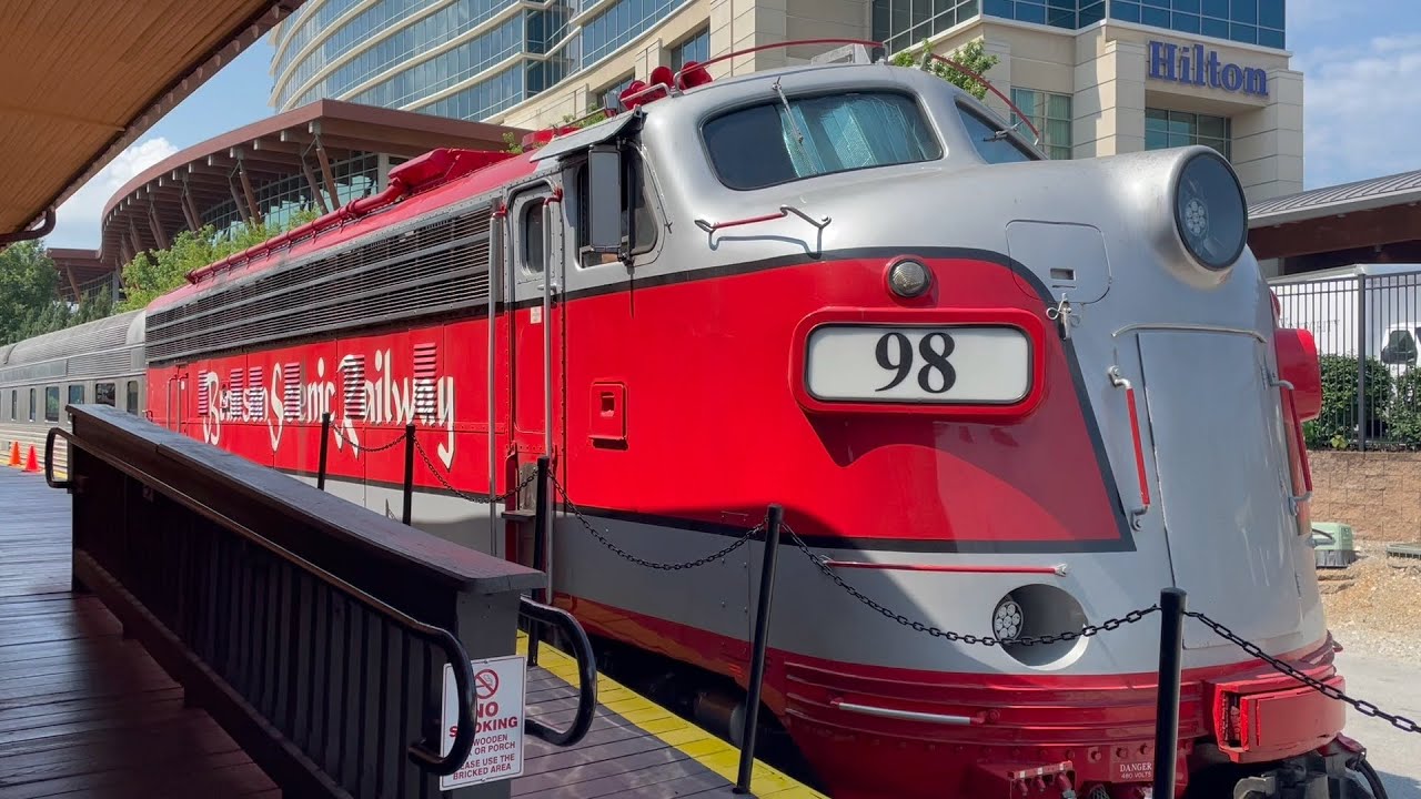 Branson Scenic Railway in Downtown Branson, MO - YouTube