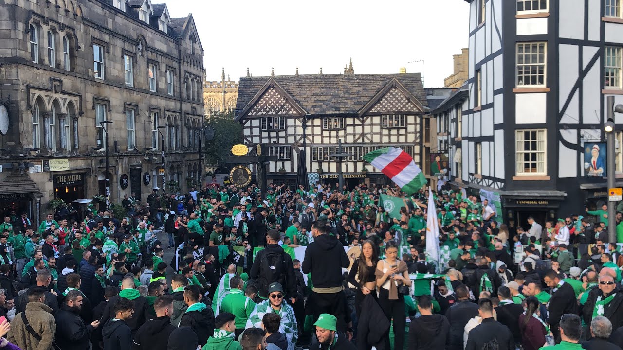 OMONOIA Fans Amazing Atmosphere in Manchester | Οπαδοί ΟΜΟΝΟΙΑΣ ...