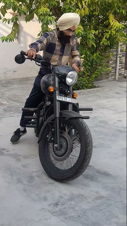 riding Java Royal Enfield - YouTube