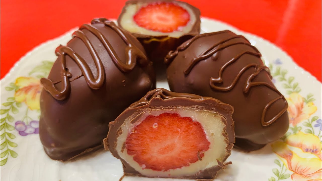 Como fazer Bombom de morango 🍓 super fácil e delicioso 😋 - YouTube
