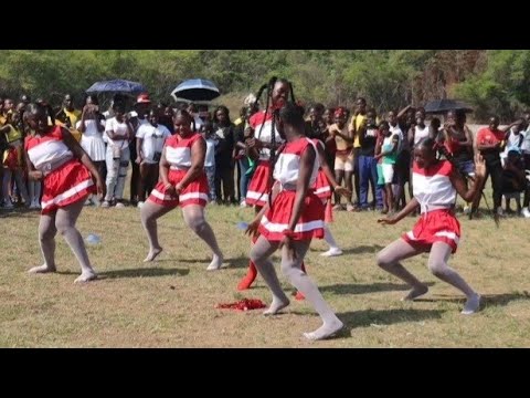 Red house cheerleading Cedric Titus High School Sports Day - YouTube
