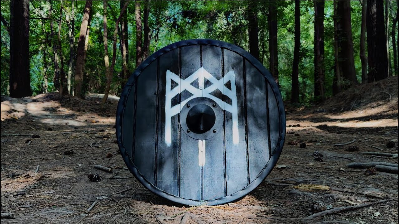 Why this Viking shield for axe throwing is so unique & special! - YouTube
