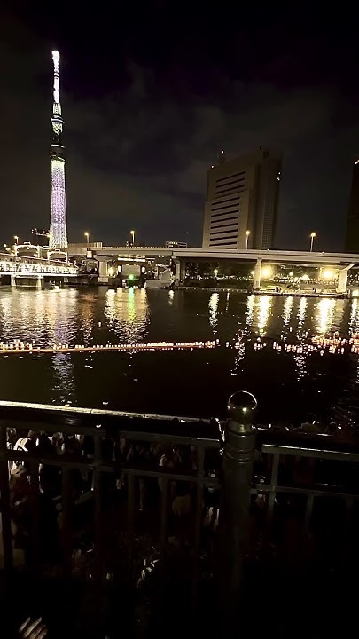 [東京] 隅田川とうろう流し 浅草 -Sumida River Lantern Floating while Viewing the Skytree at Asakusa , Tokyo-灯籠 ...