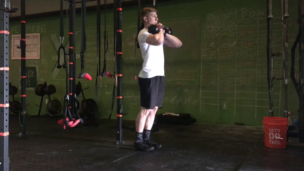 2 Kettlebell Front Rack Forward Lunge - YouTube