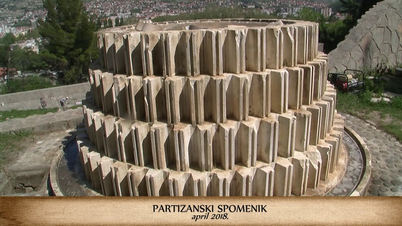 Partizanski spomenik - YouTube