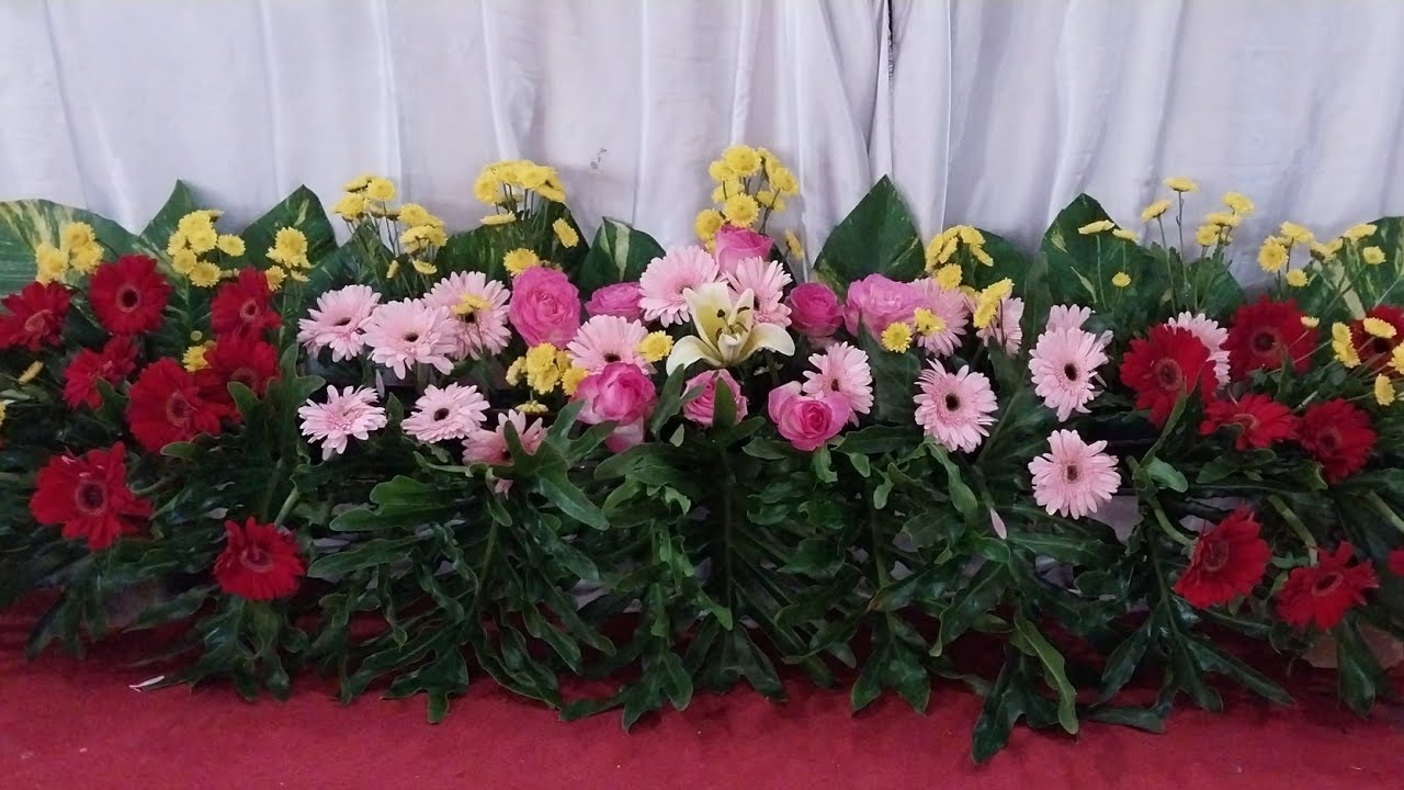 Tutorial Merangkai bunga segar Model Horizontal untuk di bawah Altar ...