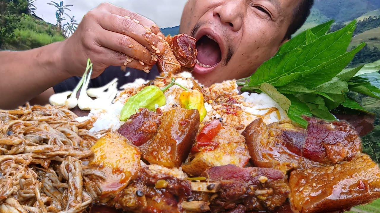 COOKING AND EATING TENDER LOCAL PORK WITH WILD MUSHROOM COOK WITH AXONE ...