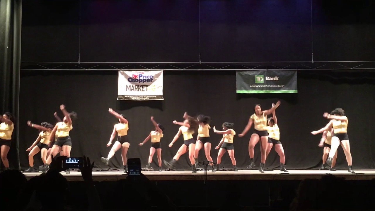 Under Construction Dance Team Palace Competition 2017 - YouTube