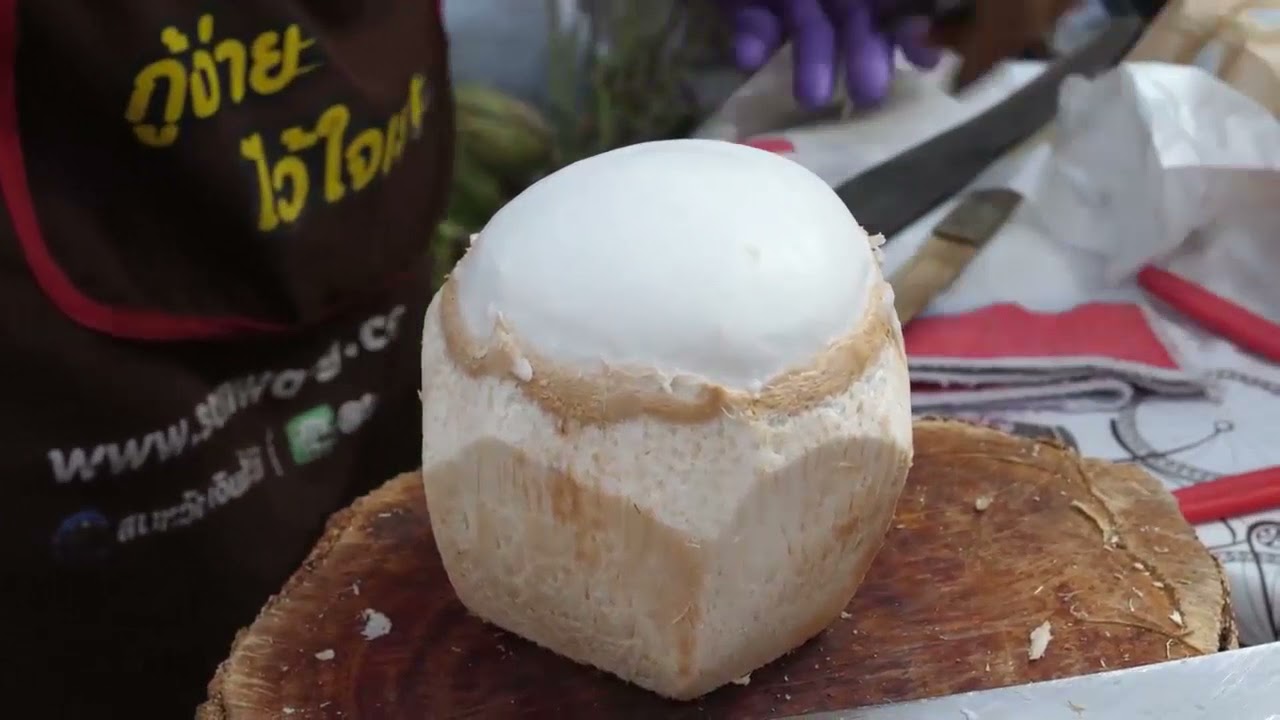 Como pelar un coco nivel experto - YouTube