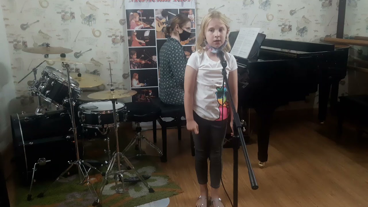 Annabel Clough - Monsters by Lin Marsh (live) - YouTube