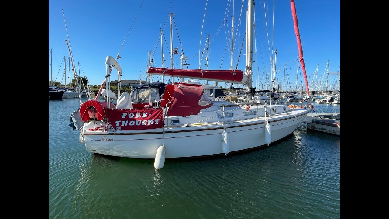 Westerly Discus 33 - YouTube