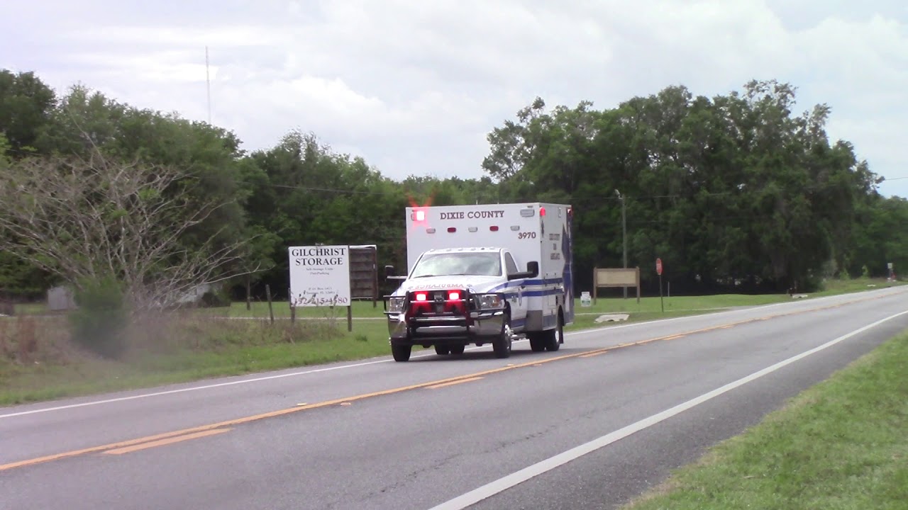 Dixie County EMS Rescue 2 Responding - YouTube