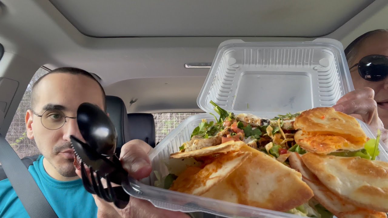 Chili's Quesadilla Explosion Salad Bacon Avocado Grilled Chicken ...