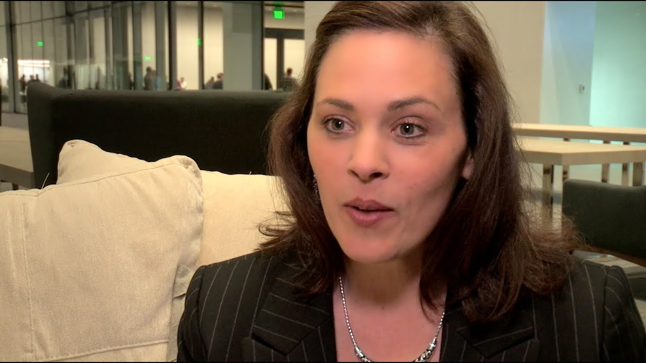 Becky Lockhart - 2014 Legislative Session Opening Message - YouTube