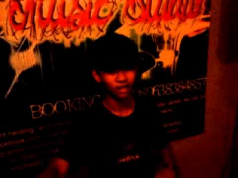 Mutilasi tubuh-Togebor(toket gede bujur ngebor)