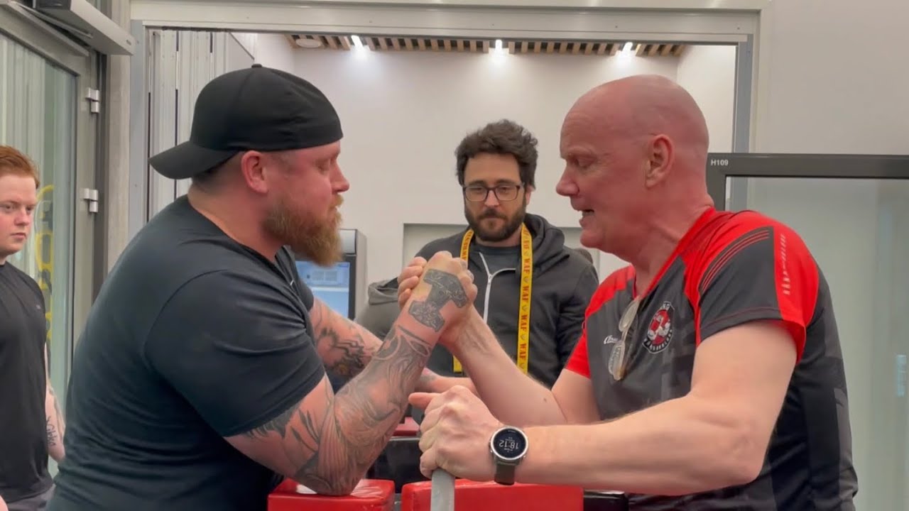 Atle Ulriksen vs. Thorsteinn Karlsson - Right Hand Supermatch - YouTube