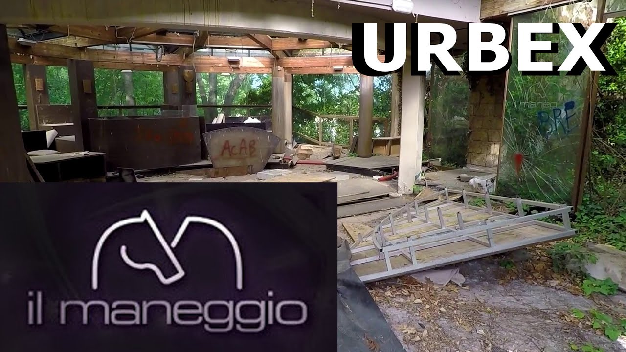Urbex discoteca Il Maneggio lost place Romagnano Sesia - YouTube