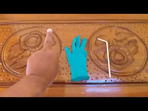 BRILLIANT IDEA WITH BLUE GLOVES