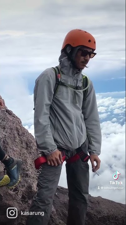 Pendakian Puncak Sejati 3344 Mdpl Gunung Raung via Kalibaru Banyuwangi #shorts - YouTube