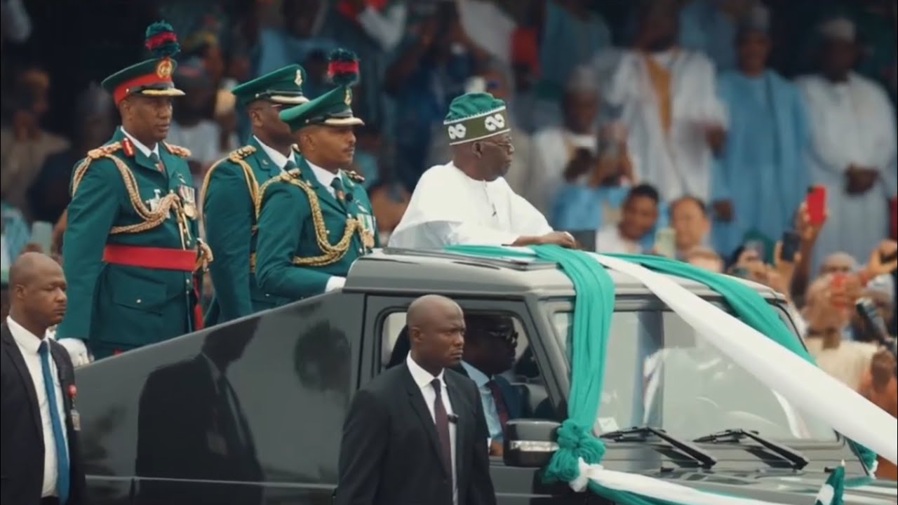Bola Tinubu Epic Fall At Democracy Day Event | Atiku & Peter Obi ...
