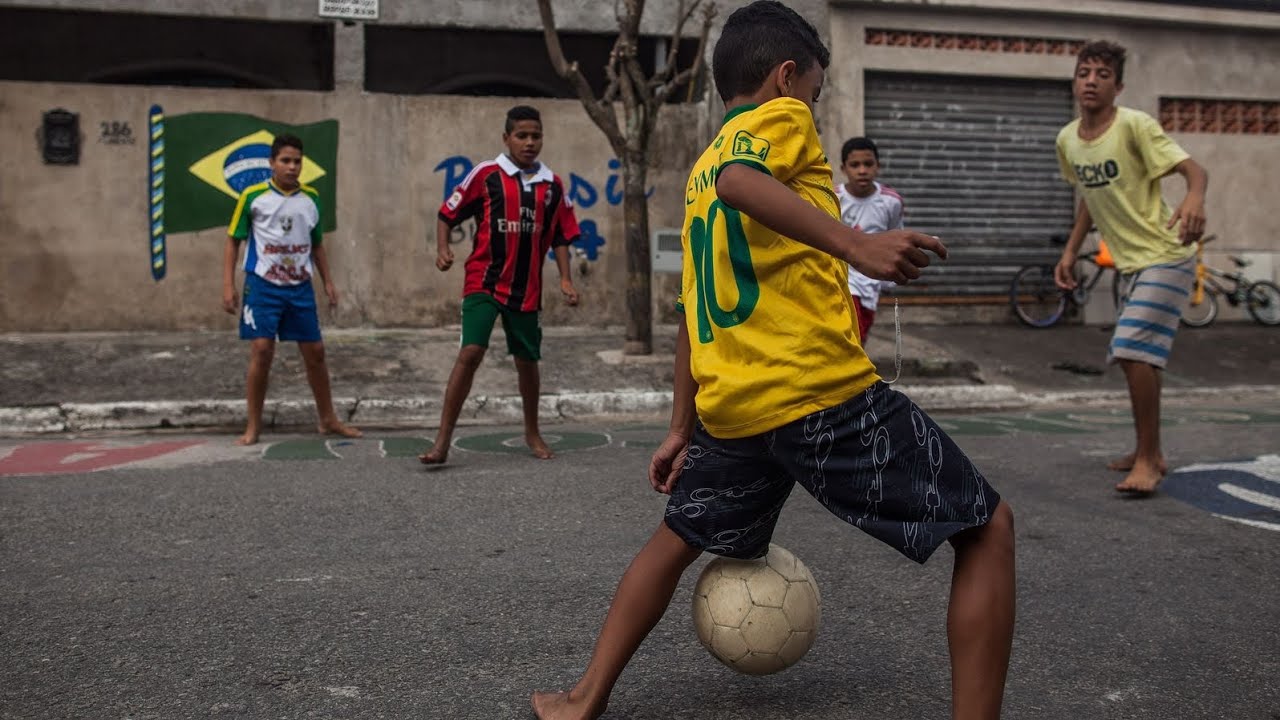 Futsal benefits and Street Football 💫 #soccer #futsal #futsalindonesia ...