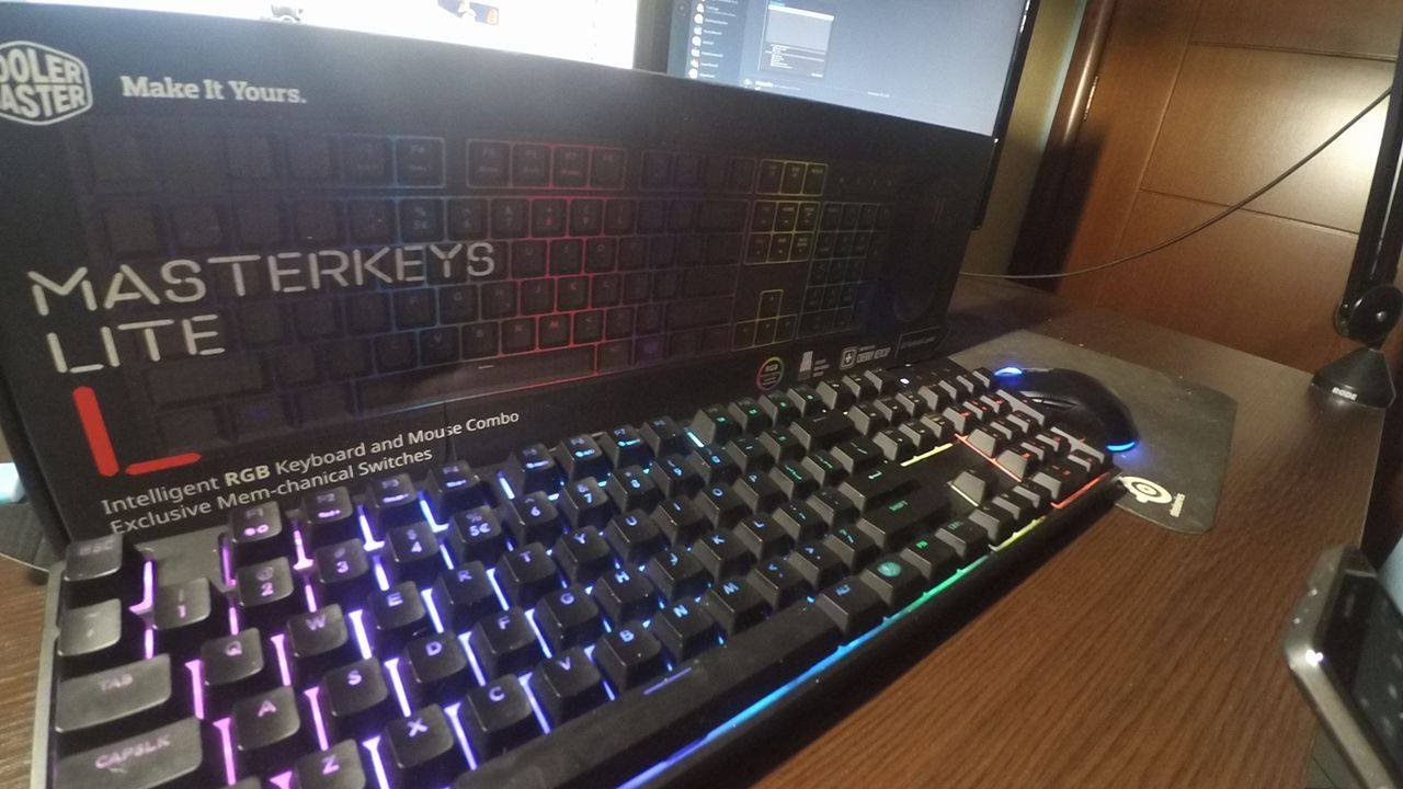 BUDGET KEYBOARD KAI MOUSE - Coolermaster Masterkeys Lite L Rgb Review ...