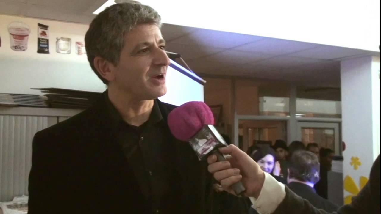 Boire une vache avec Pierre Hermé et Charles Znaty ! - YouTube