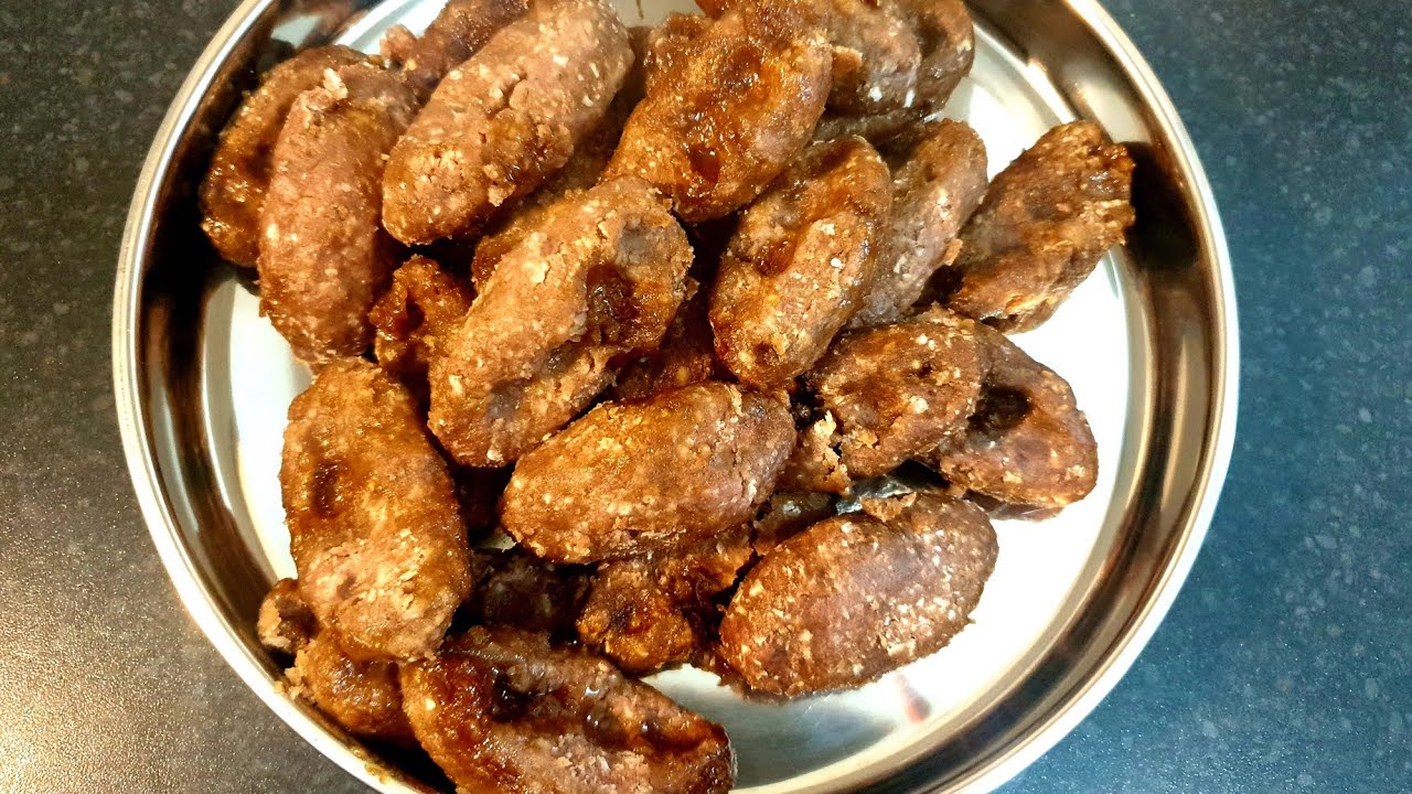Pidi kolukkattai recipe in Tamil | Jaffna pidi puttu | பிடி புட்டு ...