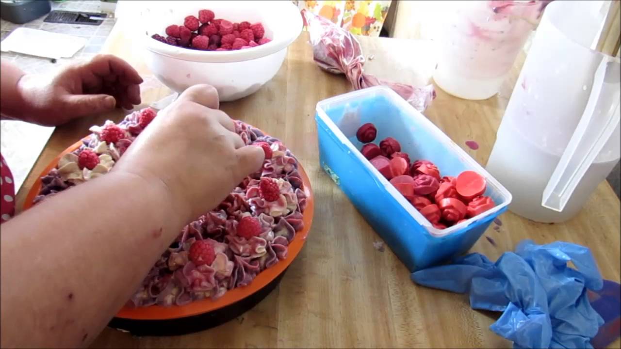 Homemade Cold Process Soap, Making Fresh Raspberries Soap Cake - YouTube
