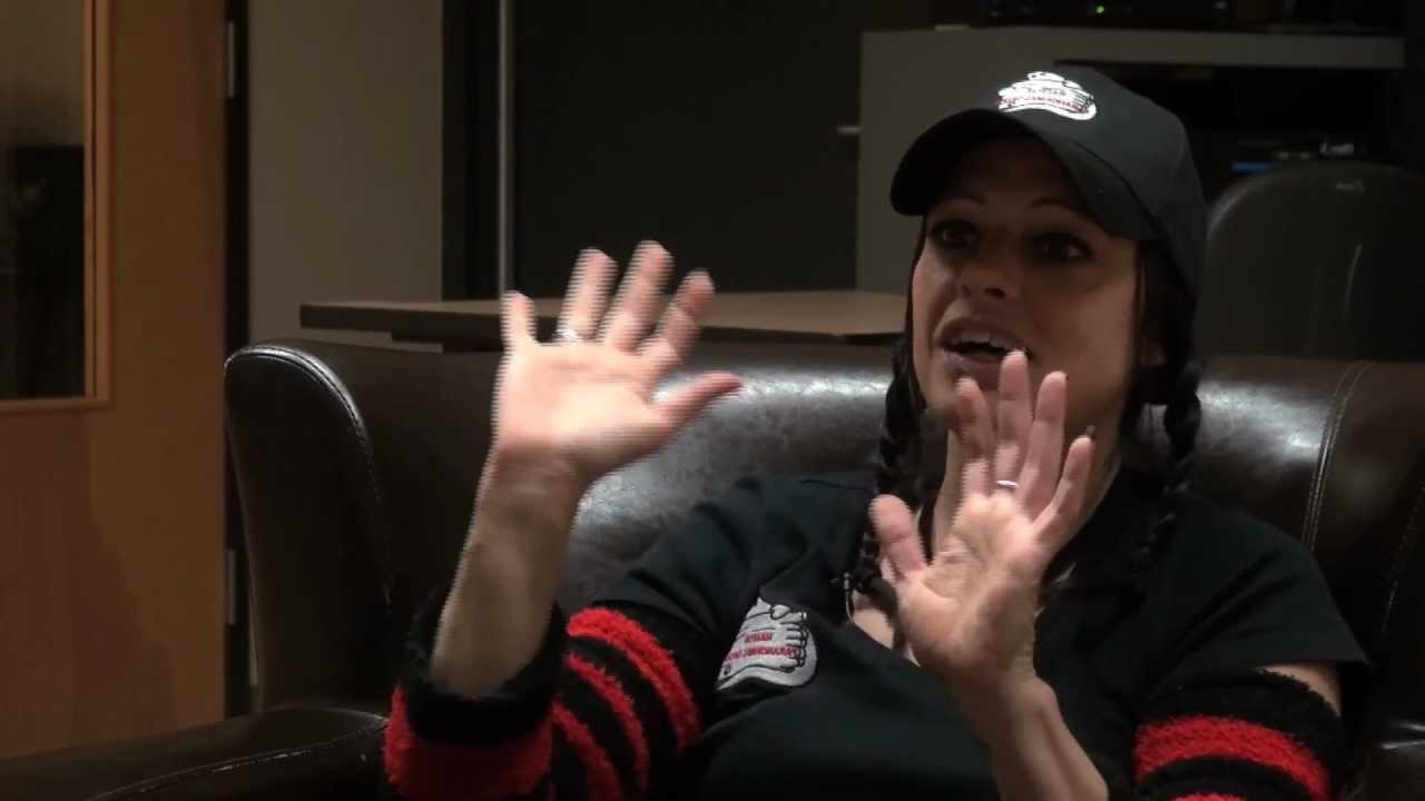 A Beginner's Guide To Ghost Hunting - YouTube