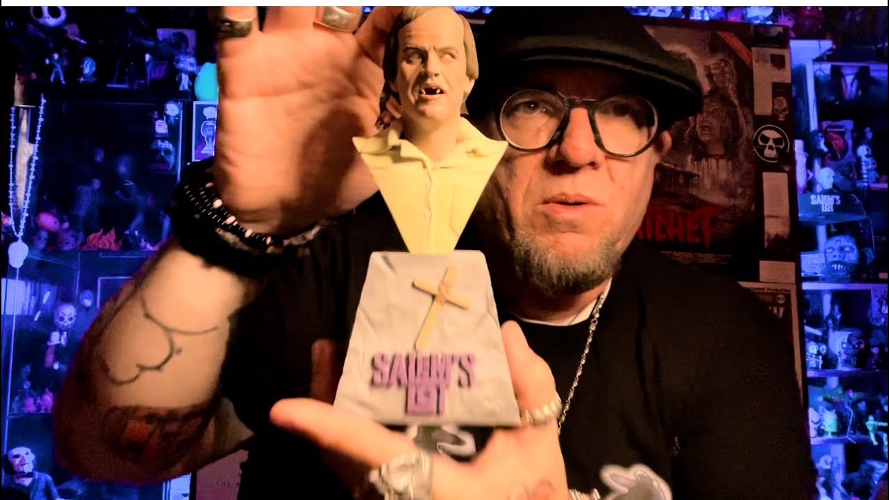 Mike Ryerson Bust - Salem’s Lot ( Horror Holmes) - YouTube