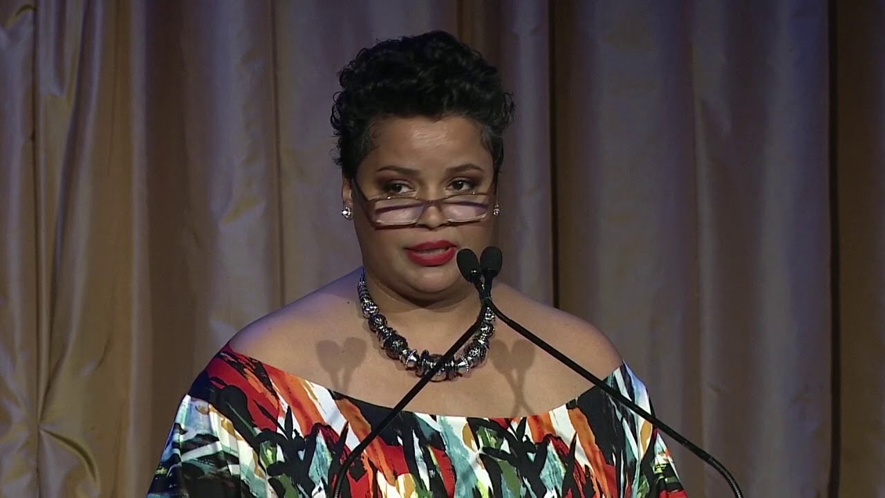 Luz Marquez Benbow Acceptance Speech — Inspiration Awards 2019 - YouTube