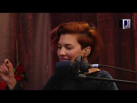 Πέννυ Μπαλτατζή Ένα φιλί | Love Stories 2019 Unplugged