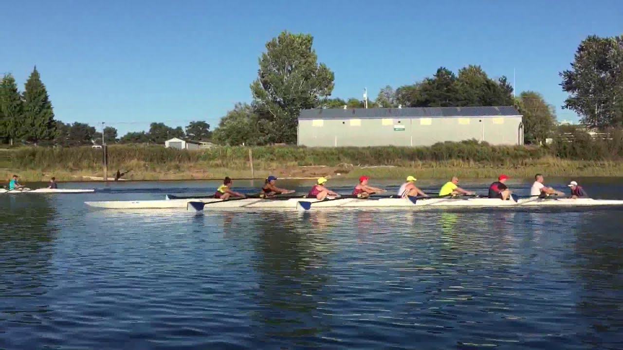 Everett Rowing Mixed 8+ - YouTube