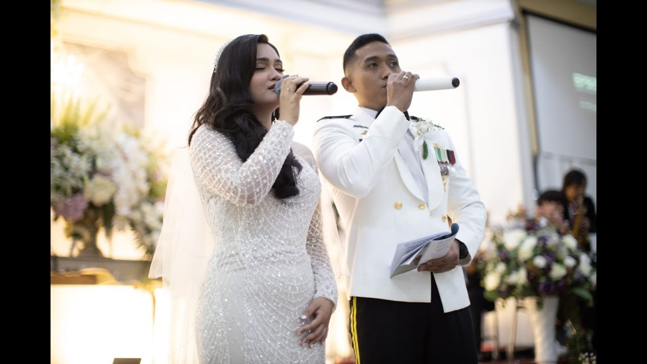 Besar AnugerahMu - Lovanda Sebayang (feat. Viktorinus Evan) - YouTube