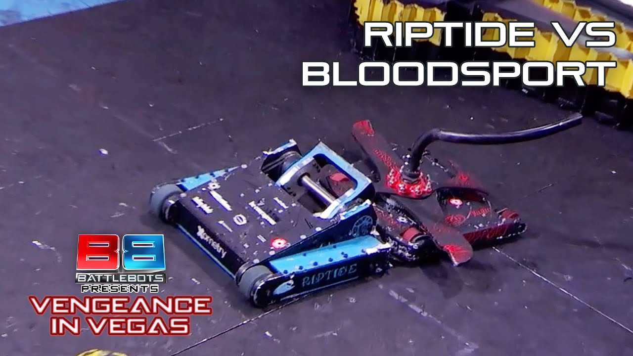 SMOKING BOTS = TROUBLE | BattleBots: Vengeance in Vegas - YouTube