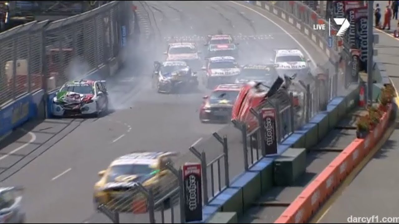Supercars - Catch Fence Crashes - YouTube
