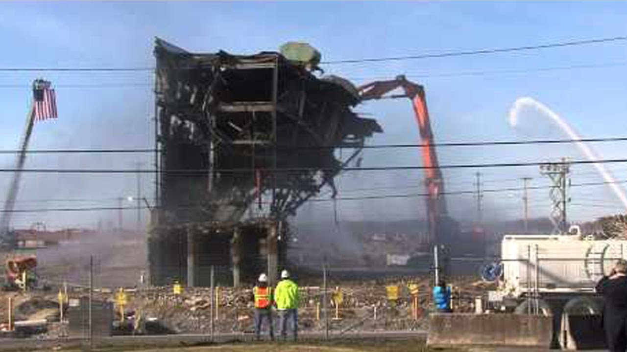 Dangerous Collapses Old Building Compilation , Heavy Excavator ...