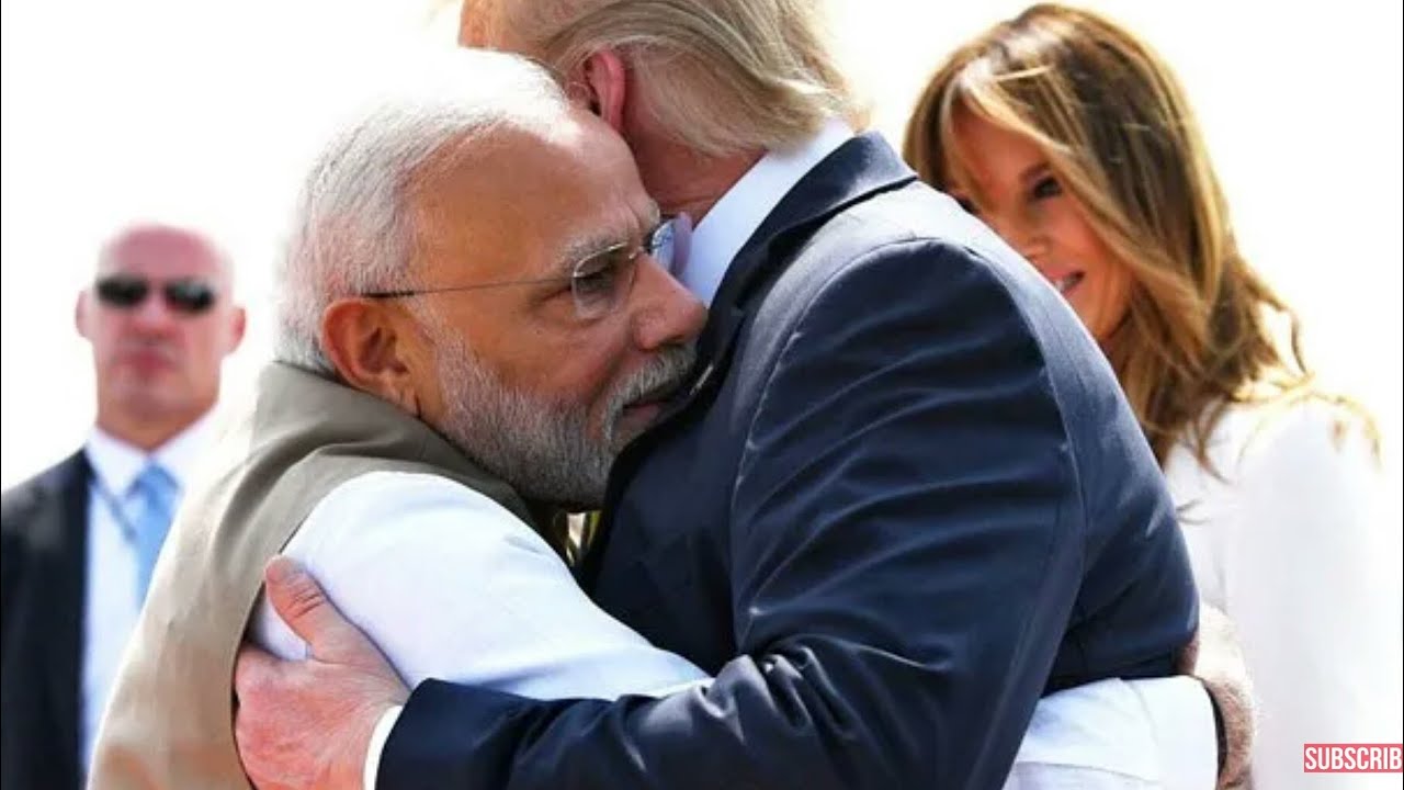 NAMASTE TRUMP-PM Narendra Modi welcoming DONALD TRUMP - YouTube