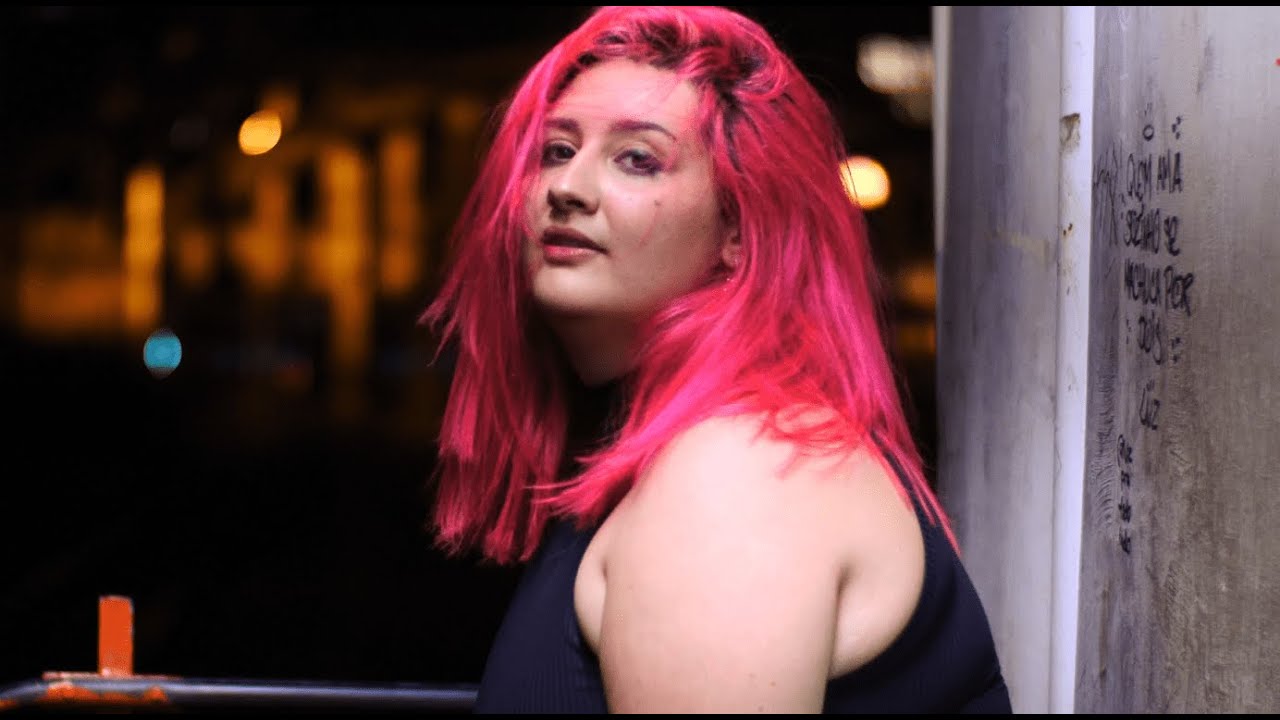 Melody Lanzieri - The Mess [OFFICIAL VIDEO] - YouTube