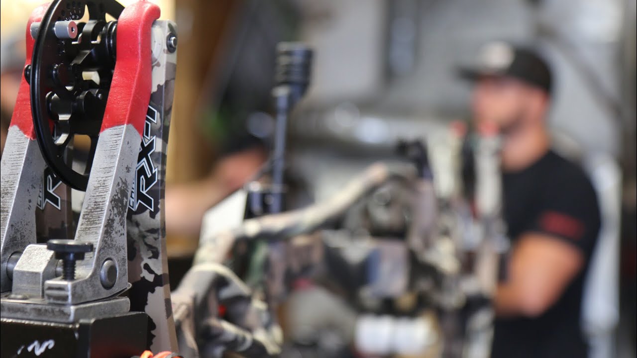 CUSTOM HOYT REDWRX RX1 BUILD IN FULL DETAIL: HOW TO - YouTube