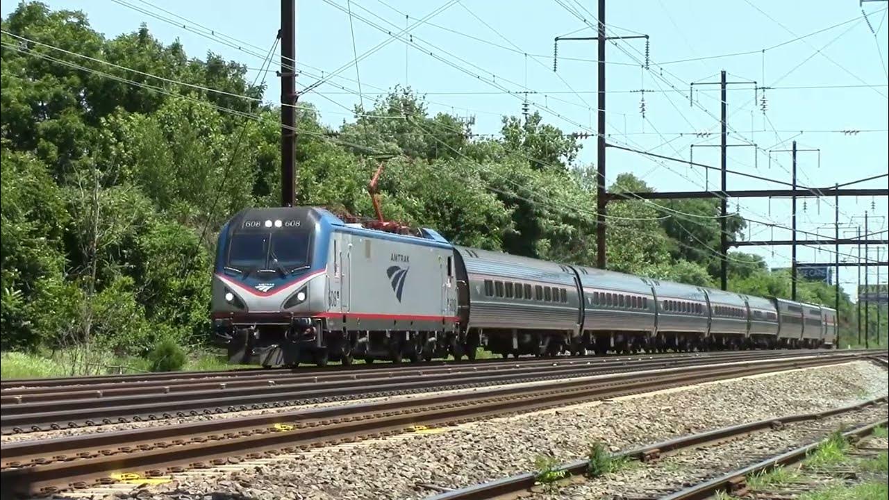 20180709 July 9 2018 SEPTA AEM-7 Amtrak Northeast Corridor NEC lunch hour CSX Q439 ES44DC SD40-3 ...