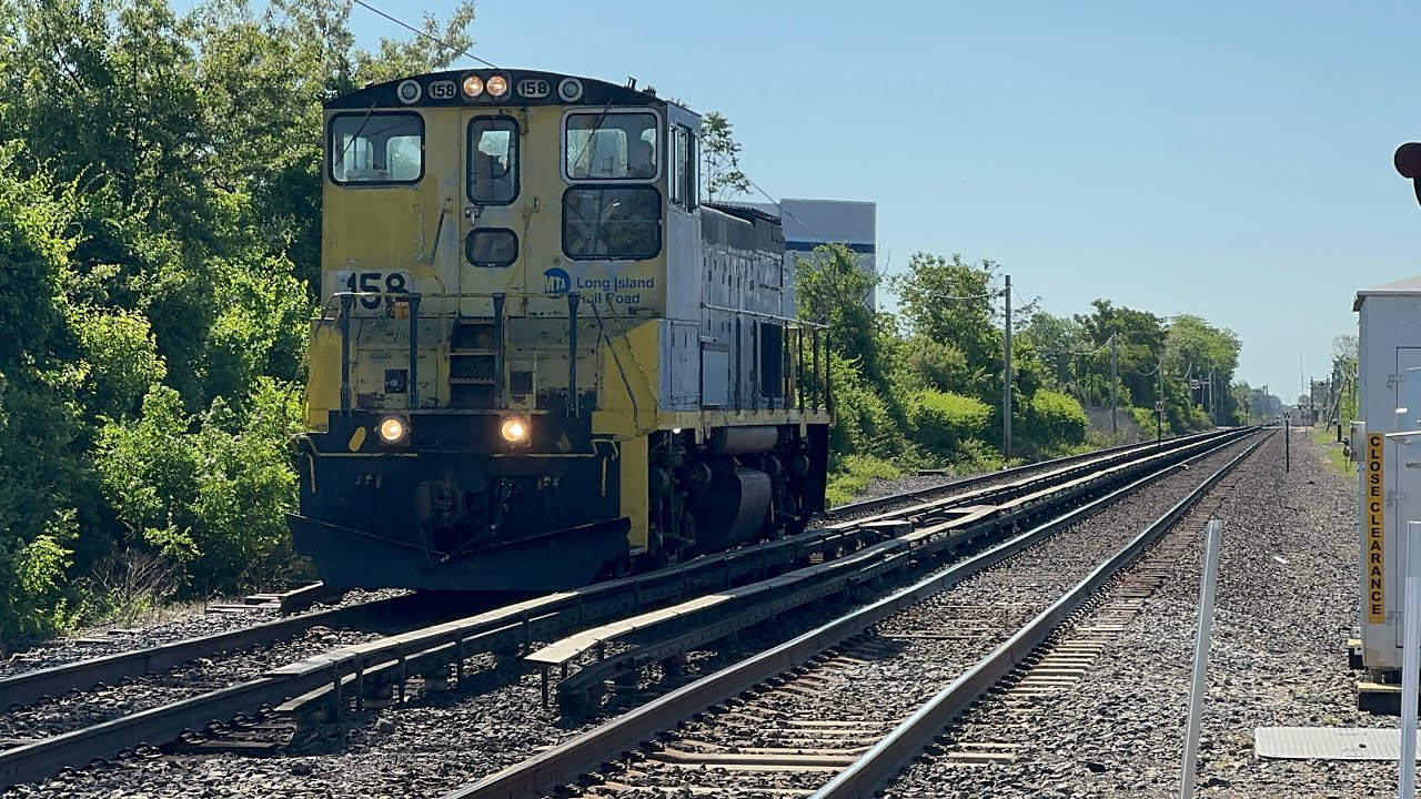 LIRR Lite Engine 158 to Hicksville thru New South Road - YouTube