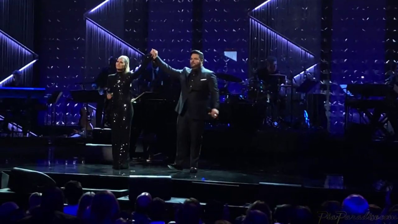 Pia Toscano Sings The Prayer With David Foster, Fernando Varela ...