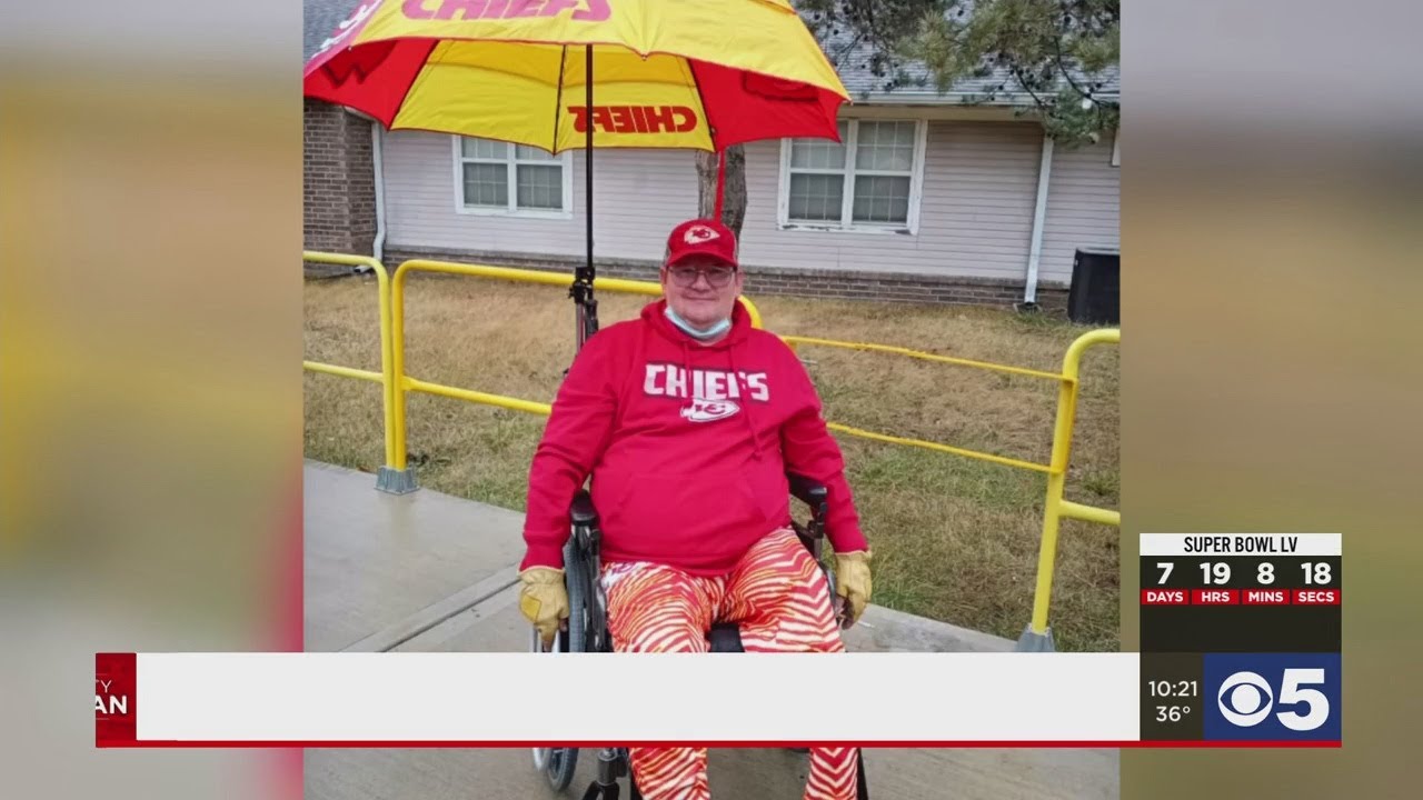 Chiefs Super Fan: Kelly Doolan of Raymore - YouTube