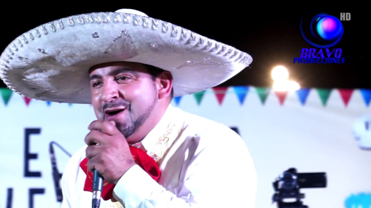 EL CHARRO ARAVENA - LE HACE FALTA UN BESO - COVER - VIDEO OFICIAL - EN ...