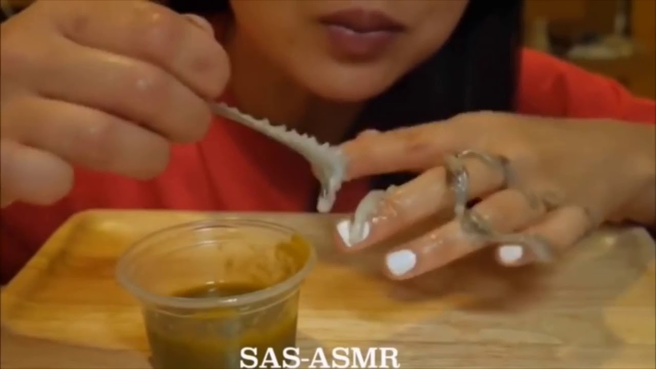SAS ASMR EATING LIVE OCTOPUS (Deleted Video) - YouTube
