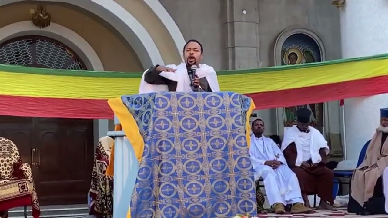 Live ከ ቦሌ መድኃኔዓለም sibket by Dn Henok Haile and Zemarit Marta - YouTube