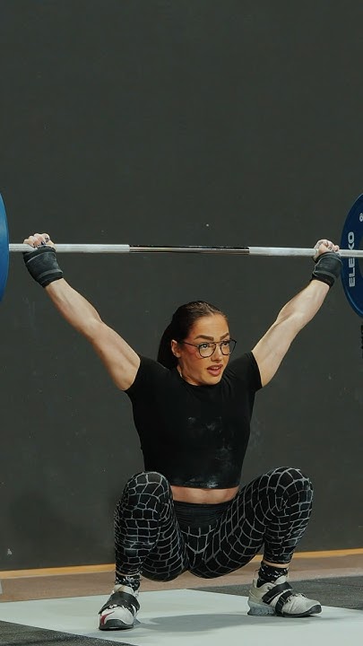 Martina Chiacchio’s snatch save with 97kg! #weightlifting - YouTube