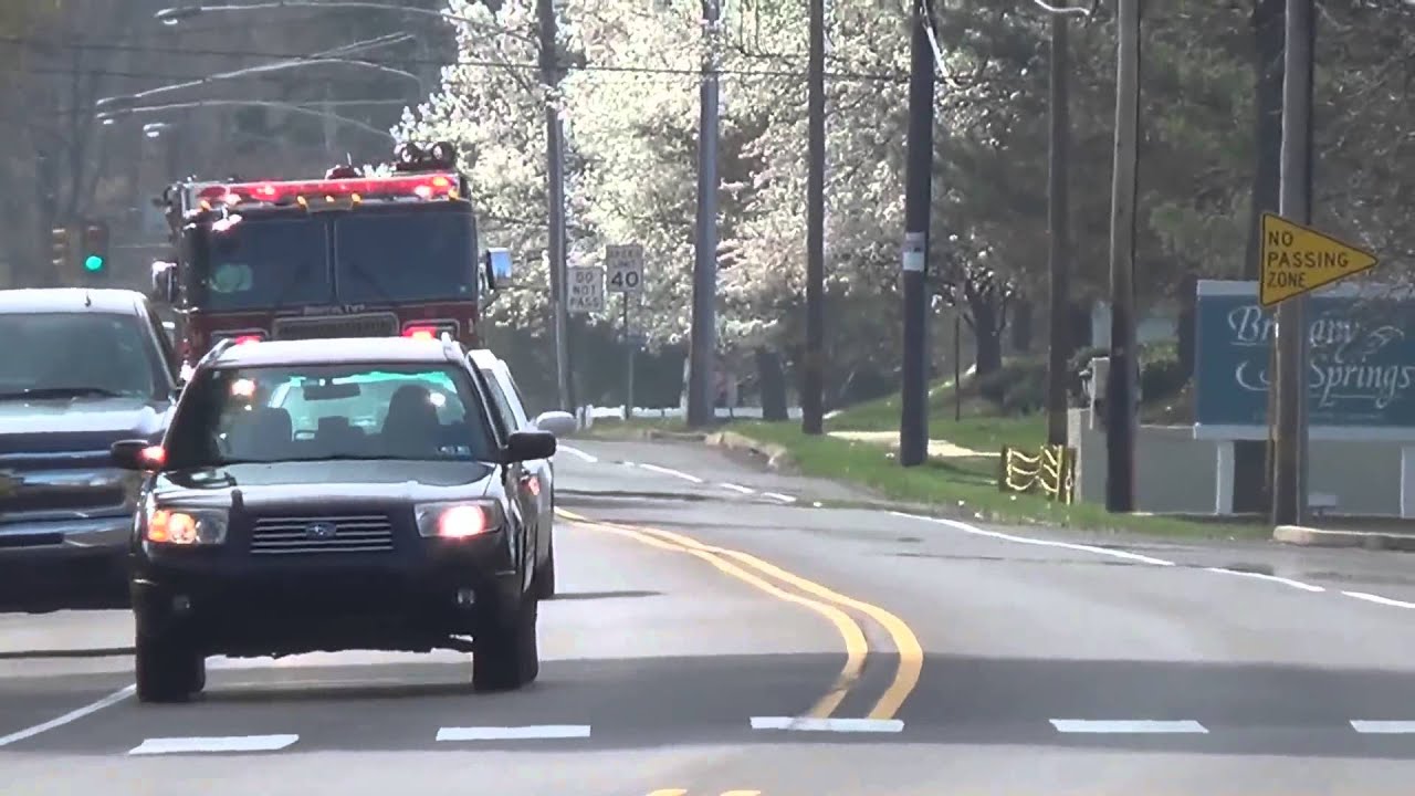 Chief 12, Battalion 12 and Engine 14 Responding - YouTube